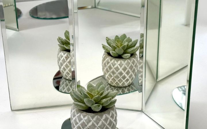 Mirror Bases & Displays – Crystal Keepsakes